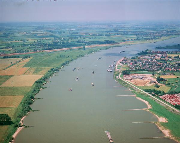 Rivierafvoer Rijn en Maas voldoende, neerslagtekort stabiliseert ...